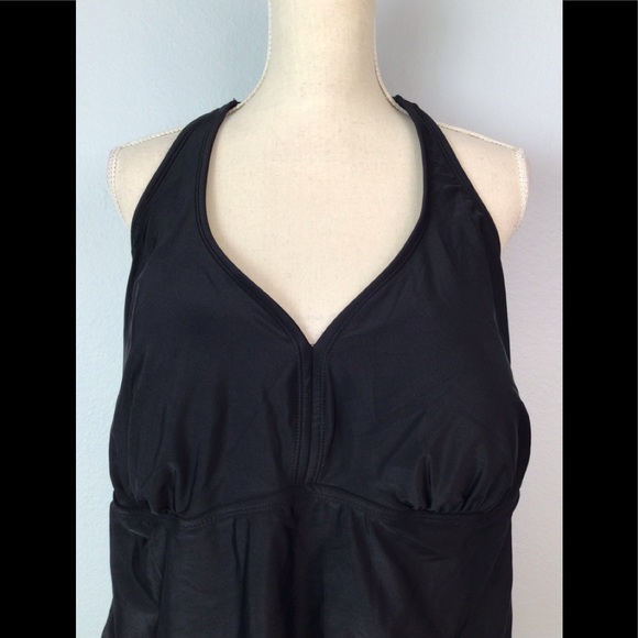 Catalina | Swim | New Catalina Black Halter Style Tankini Swim Top ...